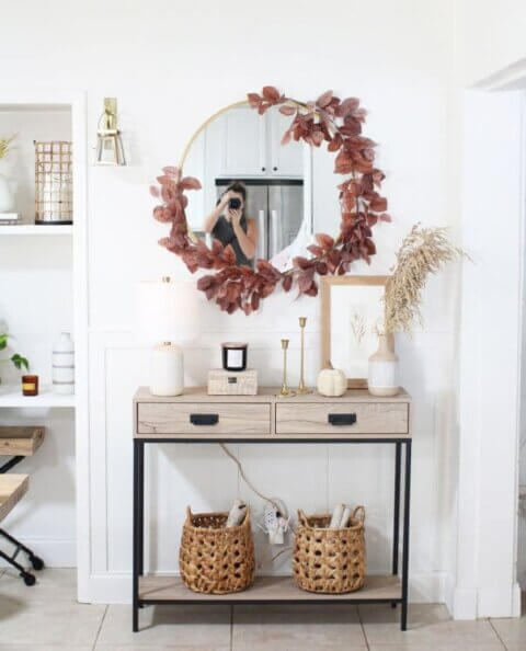40 Entry Table Decor Ideas (Easy Ways To Make It STUNNING) - hip&home
