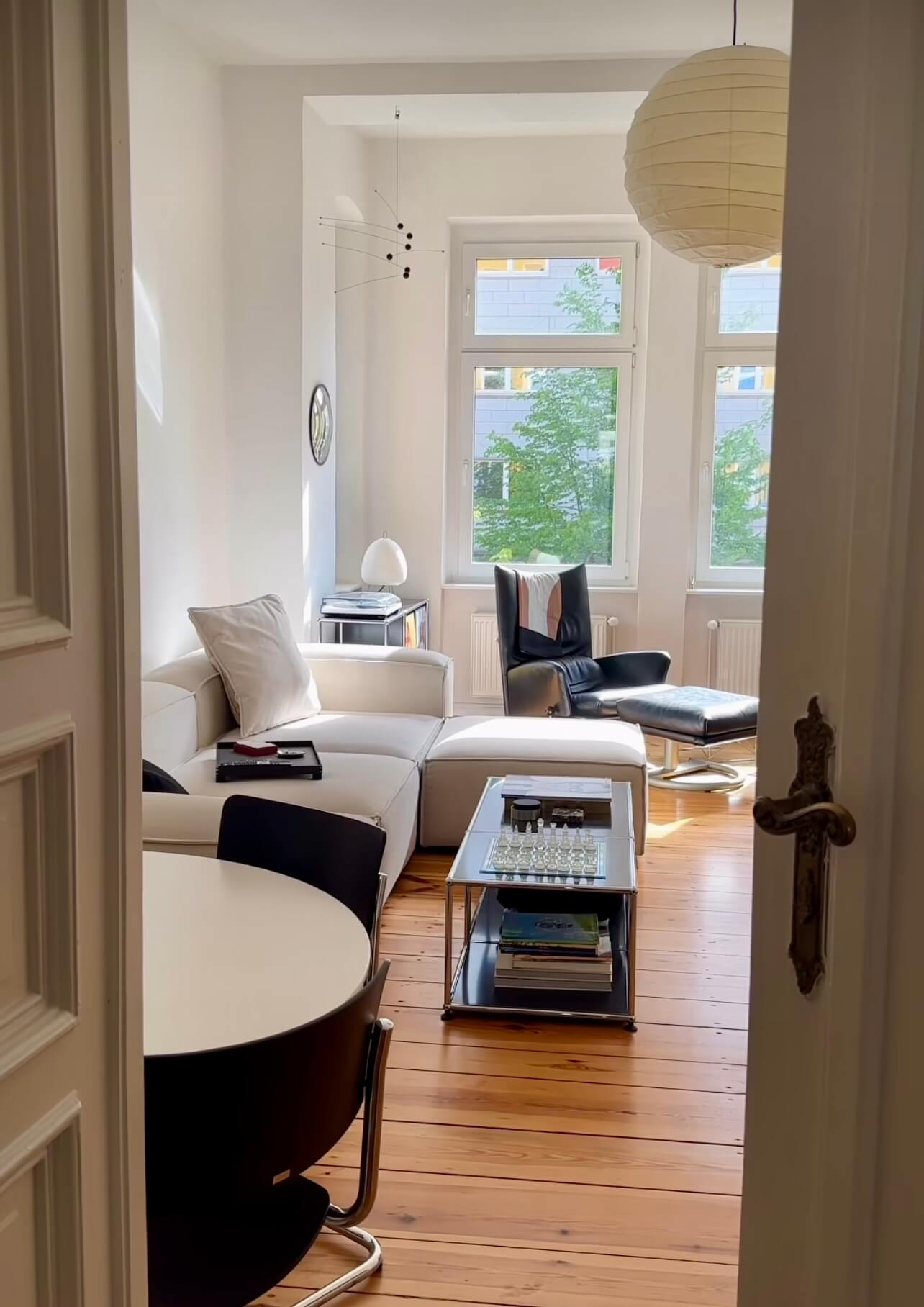 Old European Charm Meets Modern Minimalism In This Chic Berlin ...